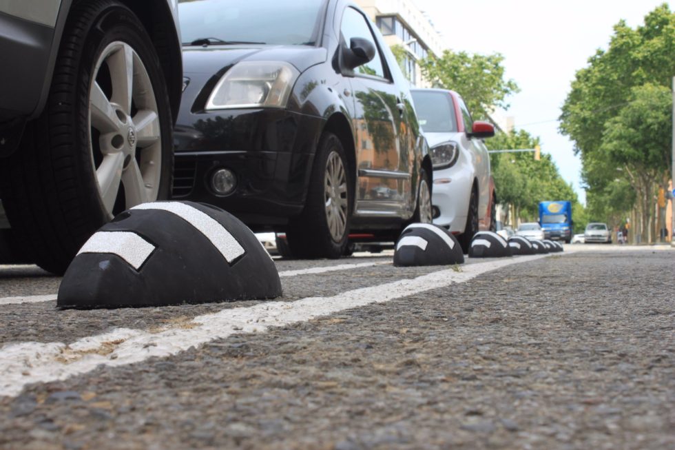 Tiger Wand Cycle Lane Separators | PWS Signs